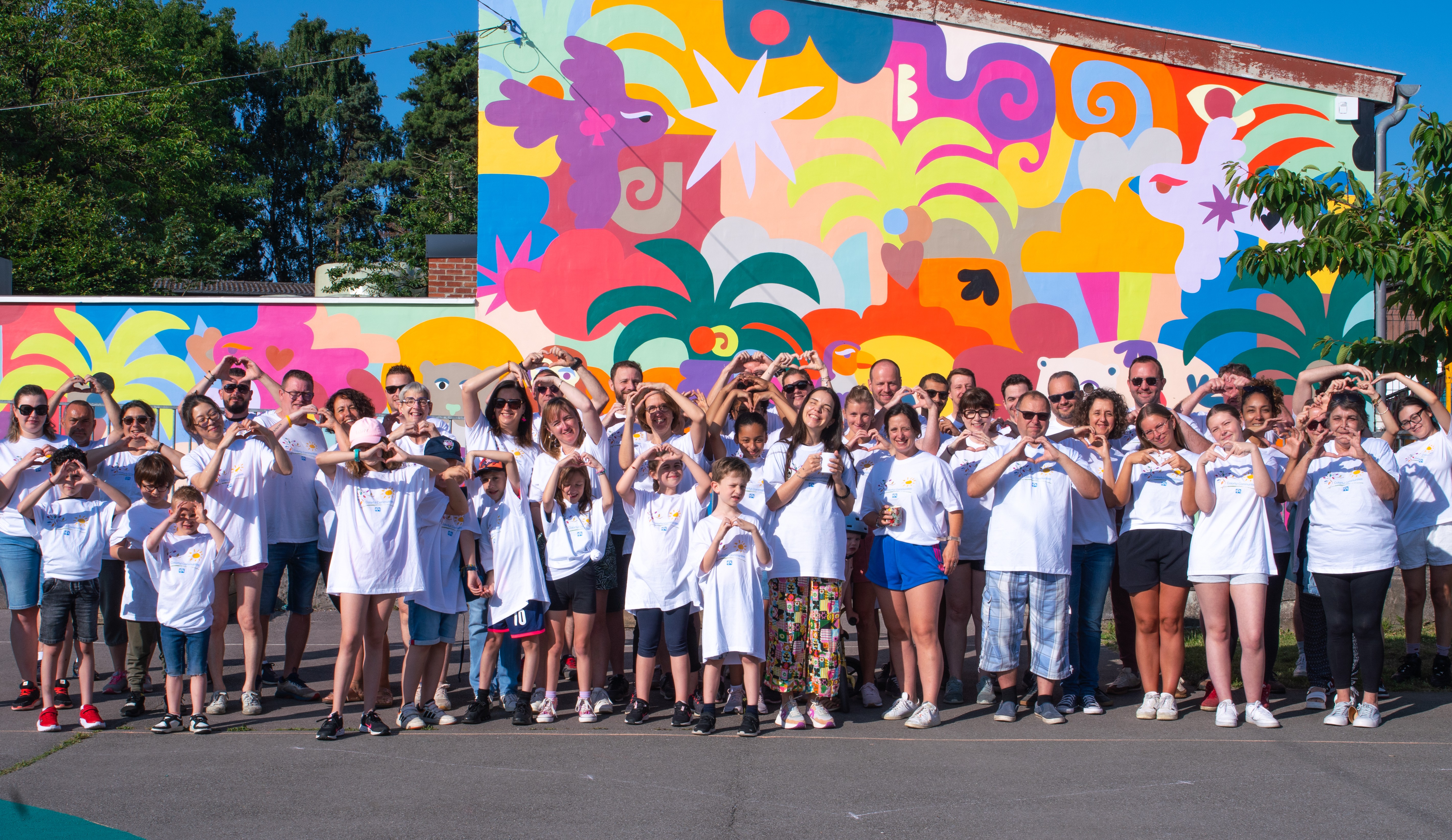 PPG - PPG revitalizes school in France as part of COLORFUL COMMUNITIES 10-year celebration